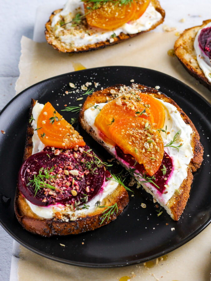 Roasted Beet Crostini | Beet Toasts with Almond Dukkah - Mom Under Pressure